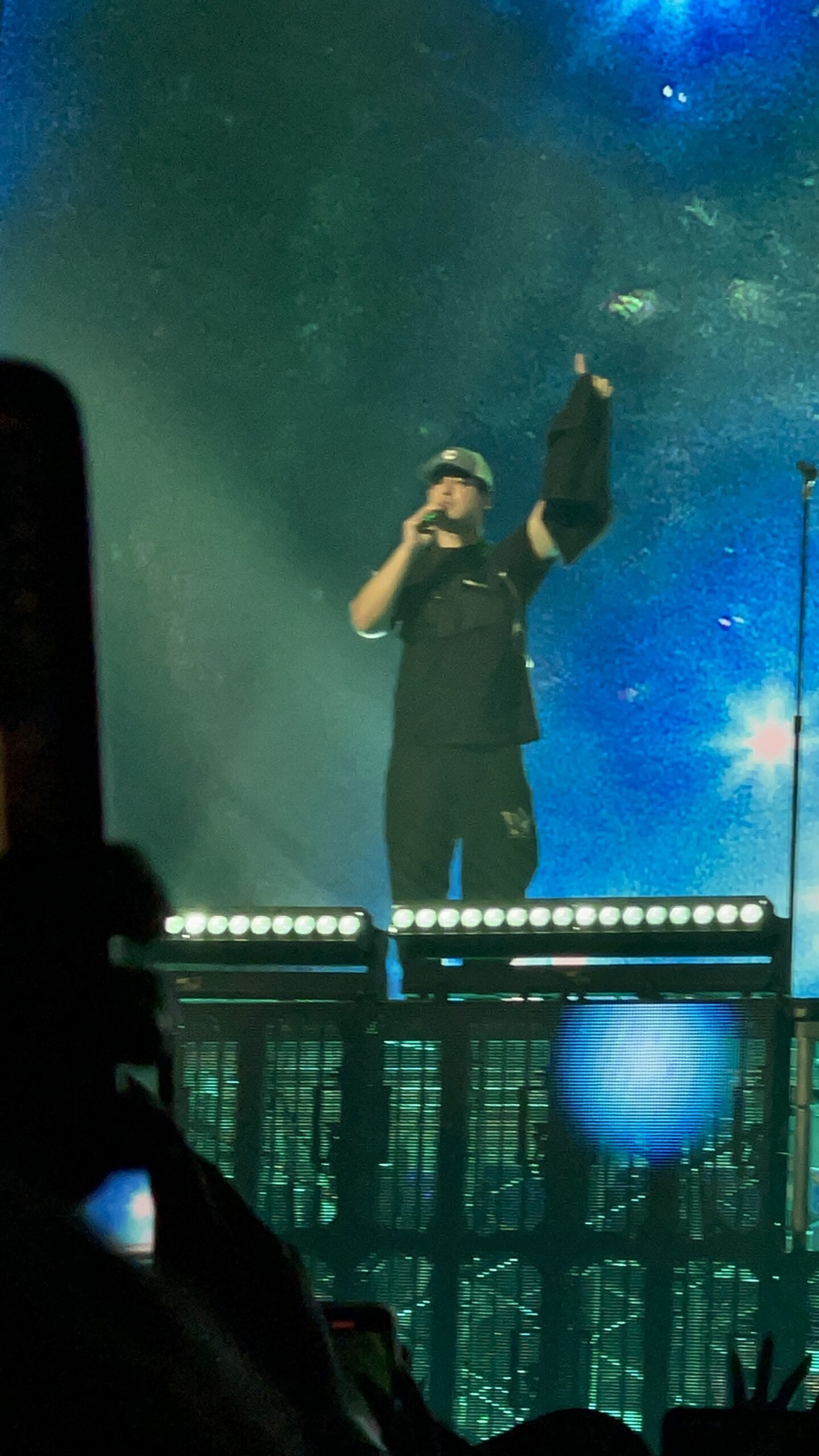 Joji Concert Review – 𝚃𝚑𝚎 𝙱𝚕𝚊𝚔𝚎 𝙱𝚎𝚊𝚝 𝙽𝚎𝚠𝚜𝚙𝚊𝚙𝚎𝚛